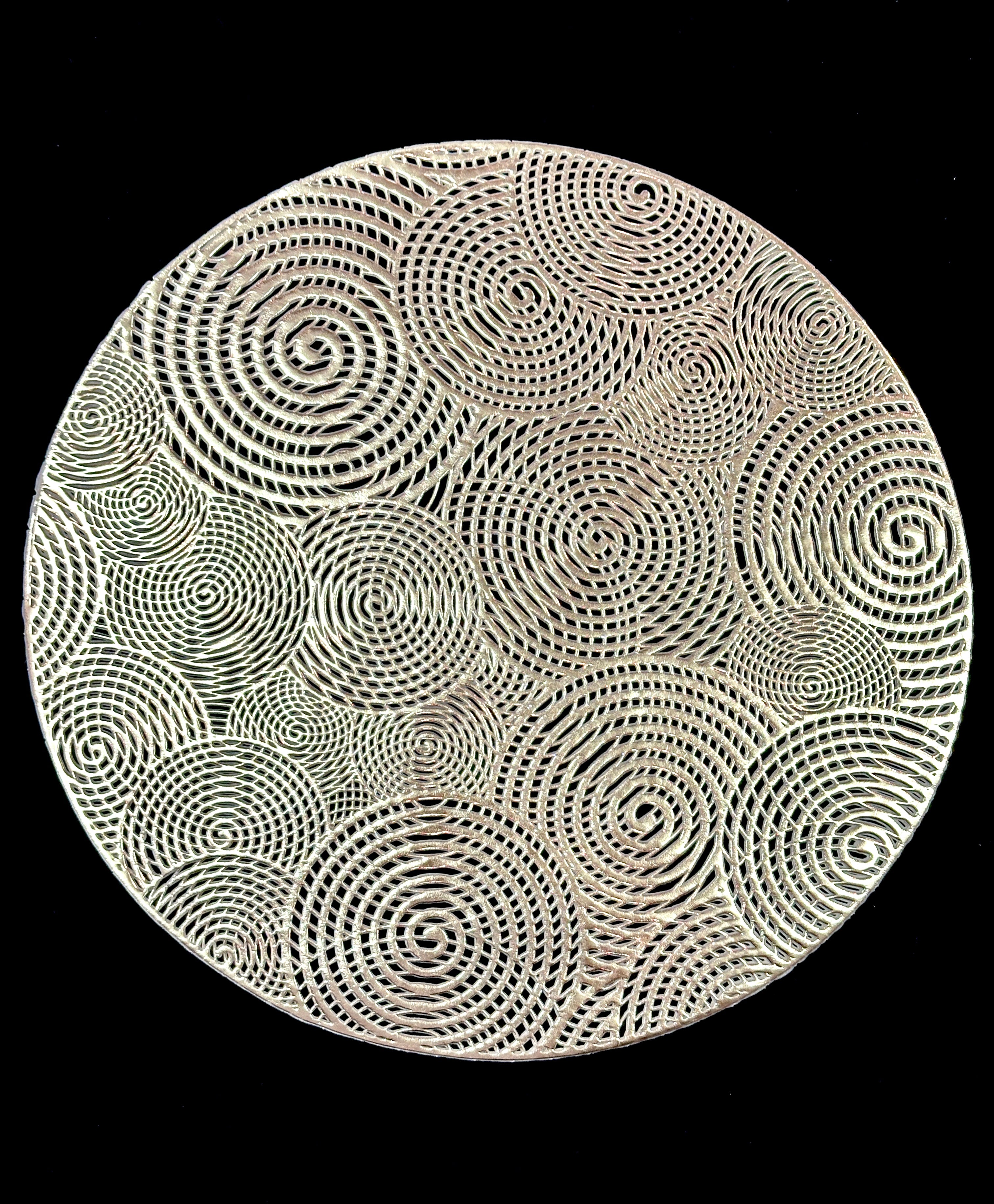 Infinity Circle Metallic Table Mats